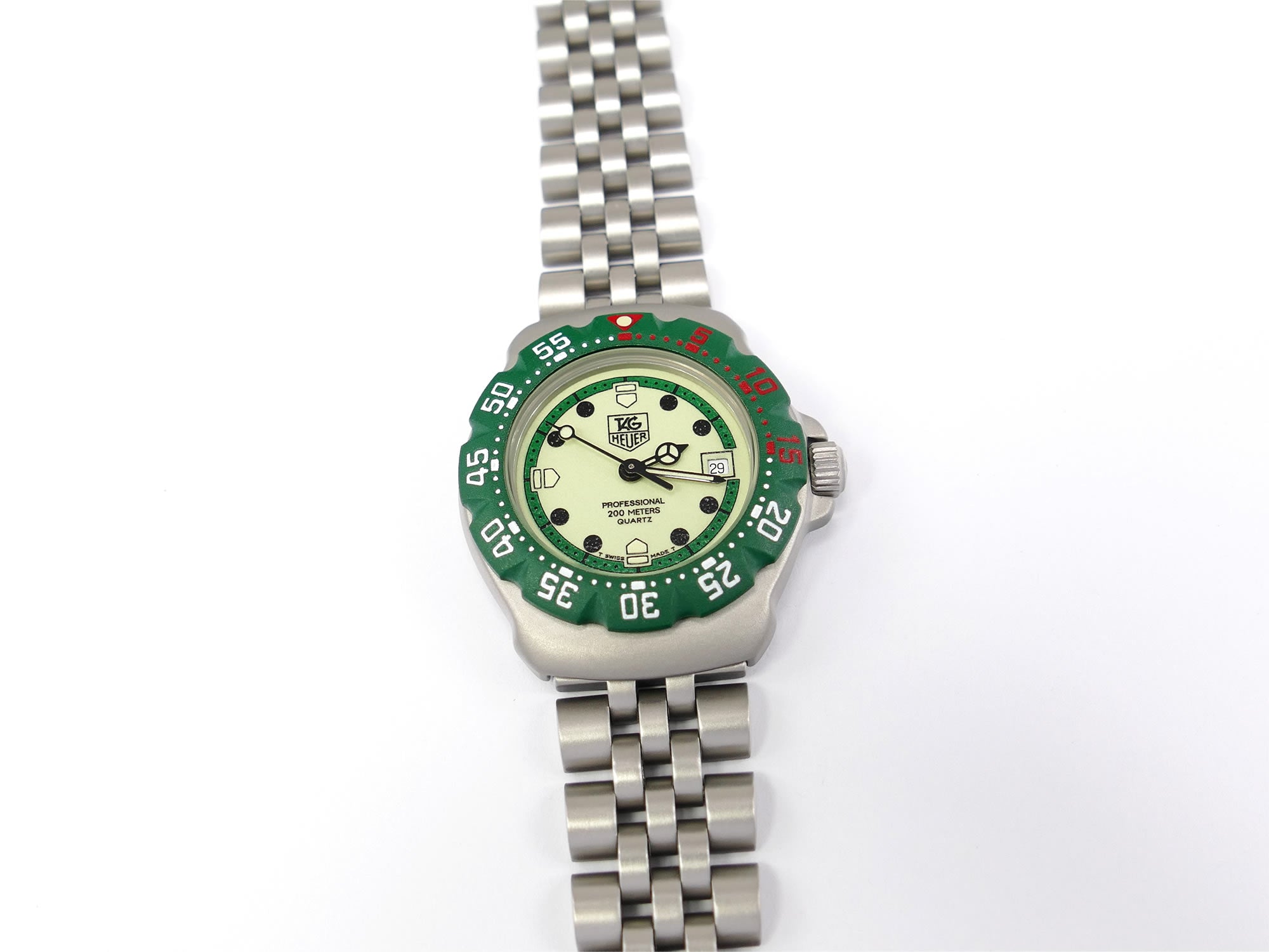 TAG Heuer Formula 1 Ladies WA1412 Luminous & Green Dial 29mm New Bezel ...